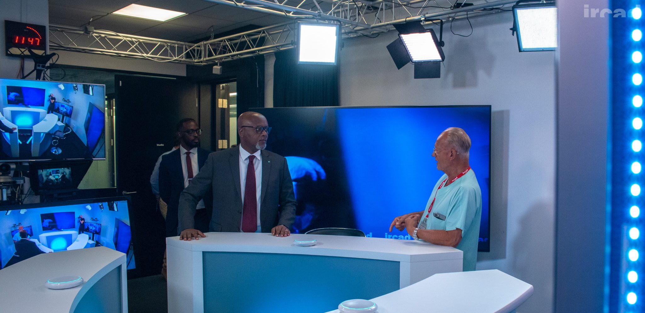 Visite of the Ambassador of the Republic of Rwanda in France - IRCAD