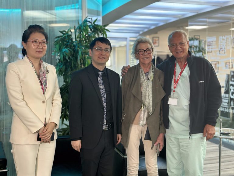 Visit of the Consul General of the People's Republic of China - IRCAD